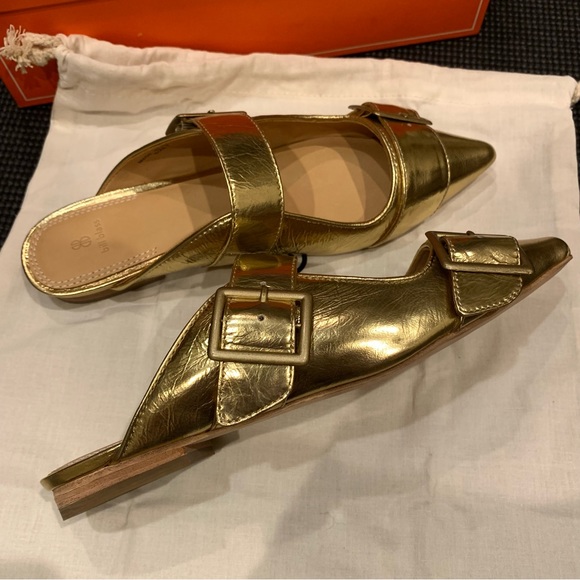 bill blass | Shoes | Anthropologie Bill Blass Sylvia Gold Foil Pointed ...